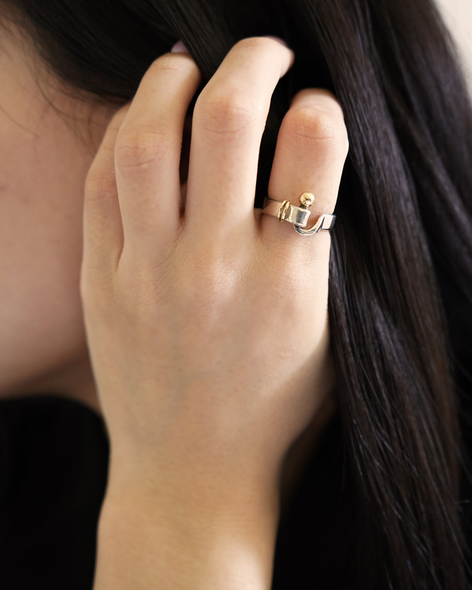Silver x 18K Hook & Eye Ring / size: 6.25 – Front General Store